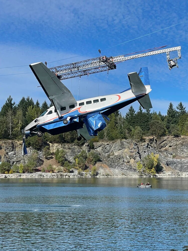 Airplane Movie Set for Rent - Standing Sets and Mockups - FlightFlix™