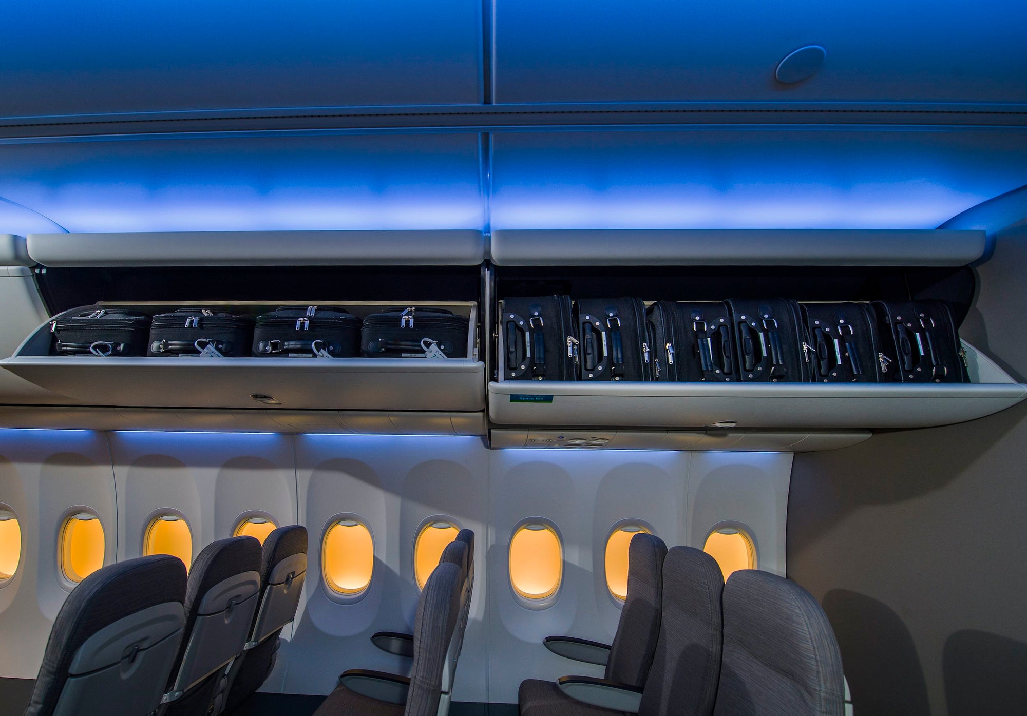 Overhead Bins – FlightFlix™