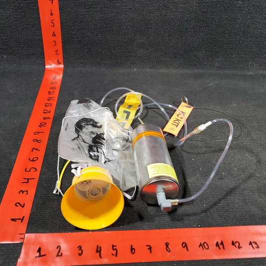 Oxygen Mask w/Oxygen Generator